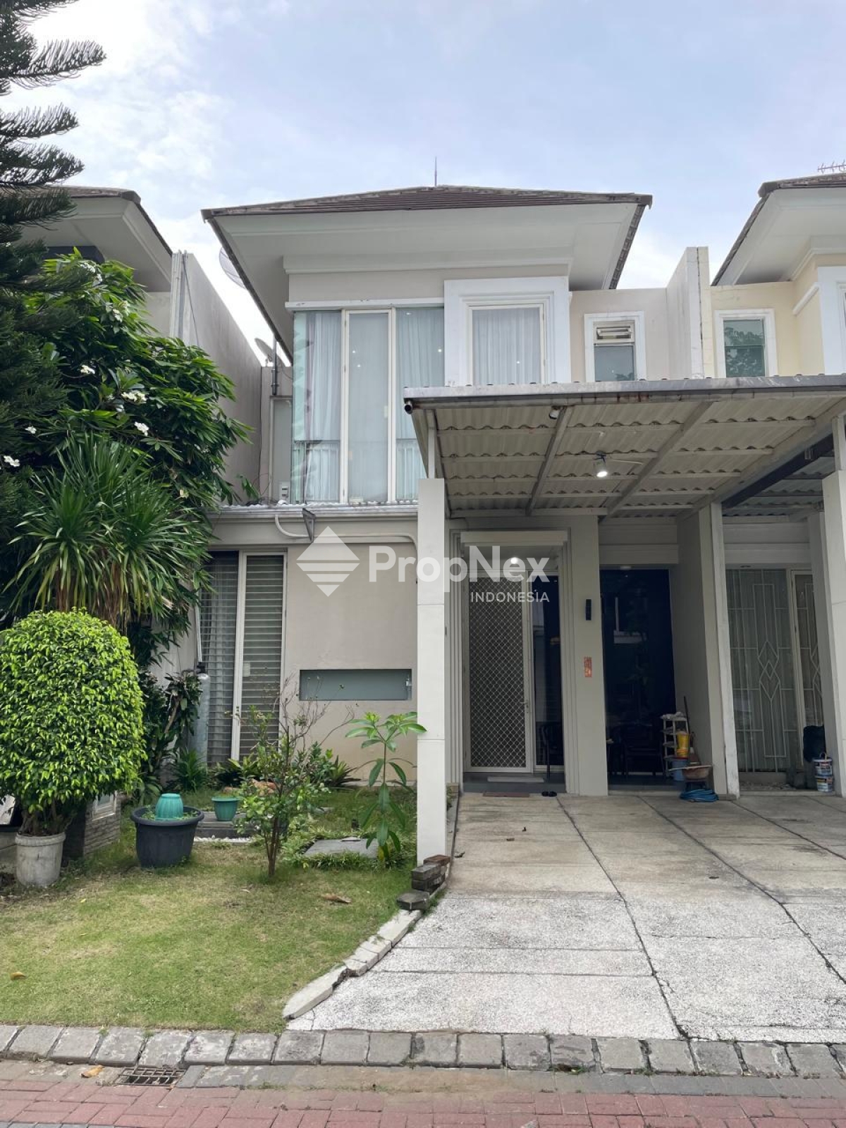 Dijual Rumah - Rumah Pakuwon City Cluster Favorite | PropNex Plus